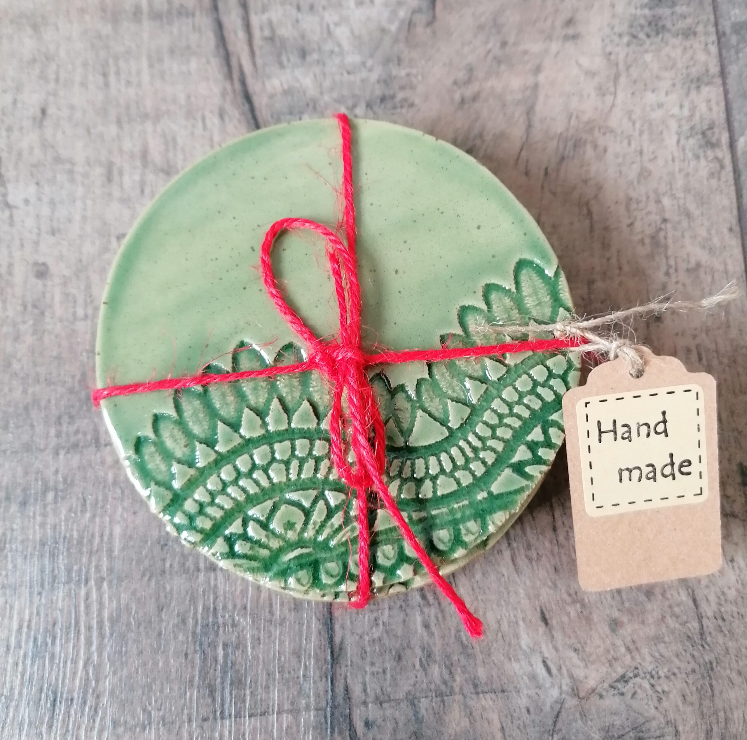 Handmade Pottery - Coasters (Set of 4 Turquoise Scaly Design) - Artigo