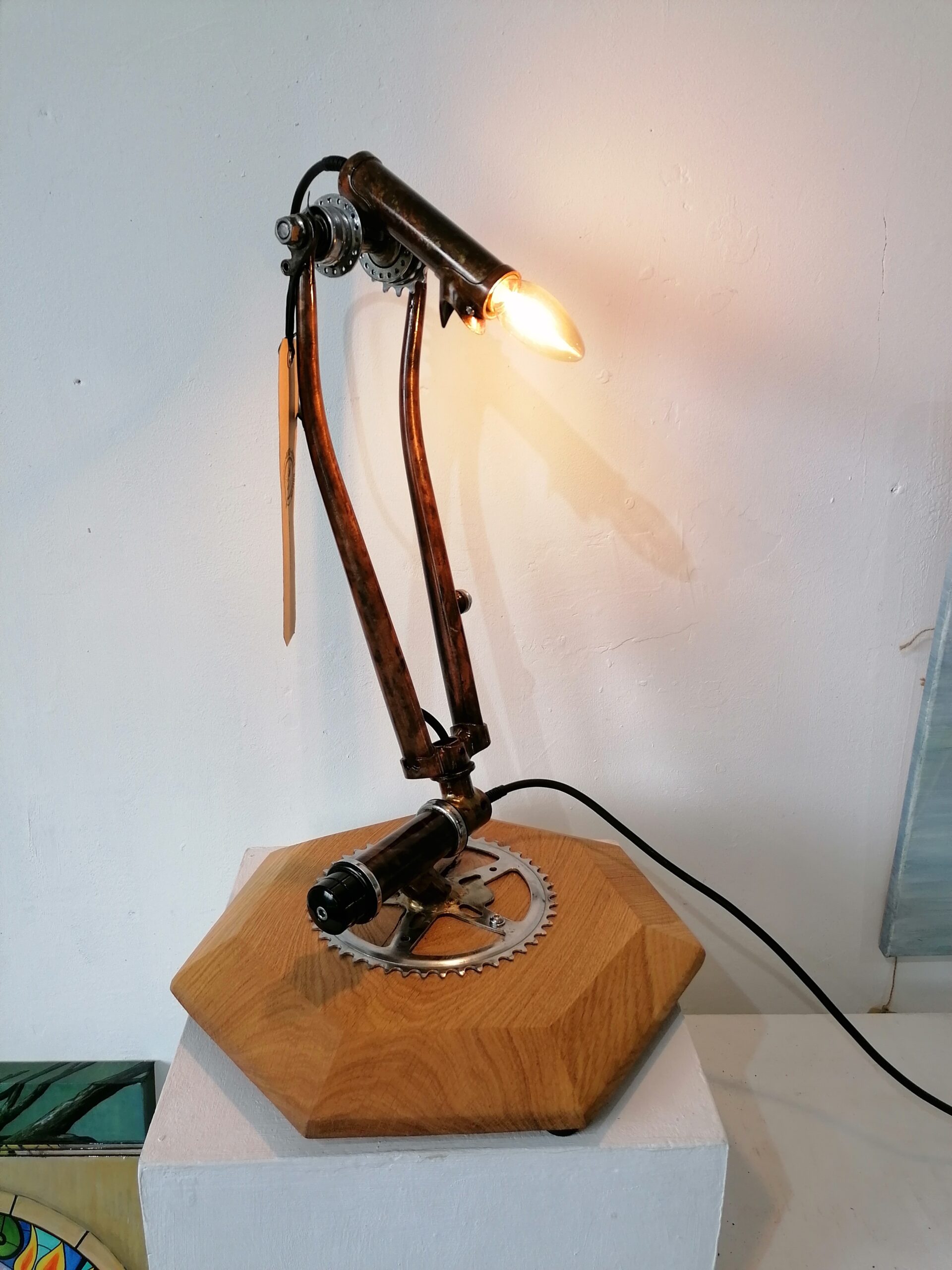 Original Recycled Bike Frame Lamp - Artigo